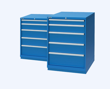 Lista Cabinets